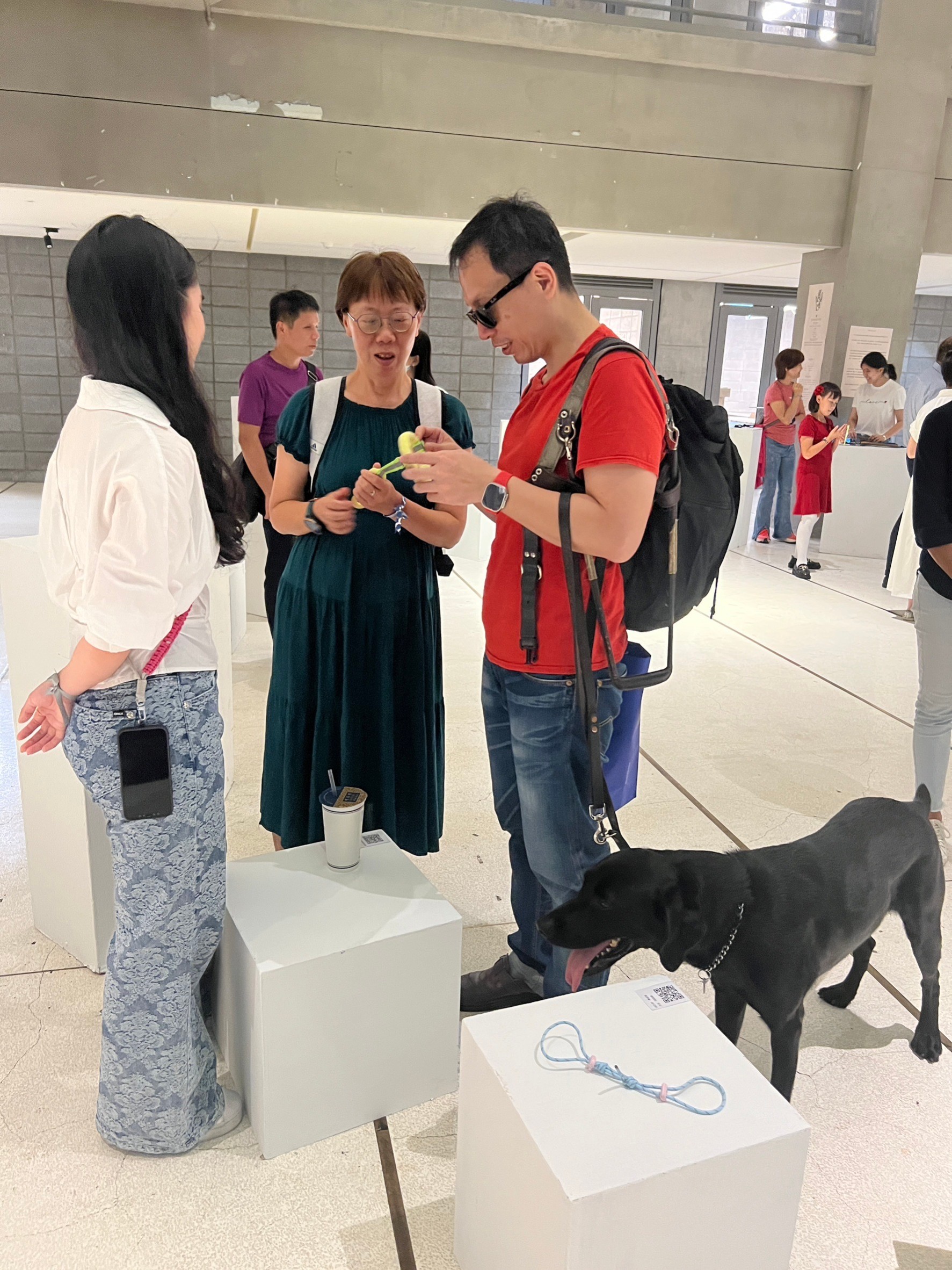 【活動】「繫 CONNECTED」上人與人之間的關懷與信任——實踐大學服裝設計系的陪跑／泳繩設計展 | 文章 | 運動筆記