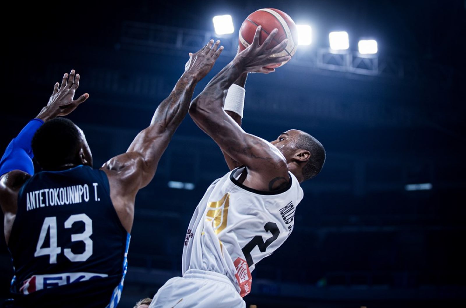 【影片】NBA / 約旦歸化Rondae Hollis-Jefferson 球風背影神似Kobe 一打二影片瘋傳 | 籃球筆記