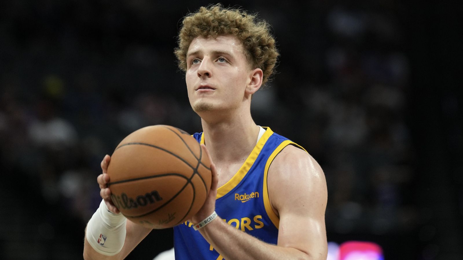 NBA / Podziemski罰球鎖定勝局 主力全數上場勇士客場戰勝湖人 | 籃球筆記