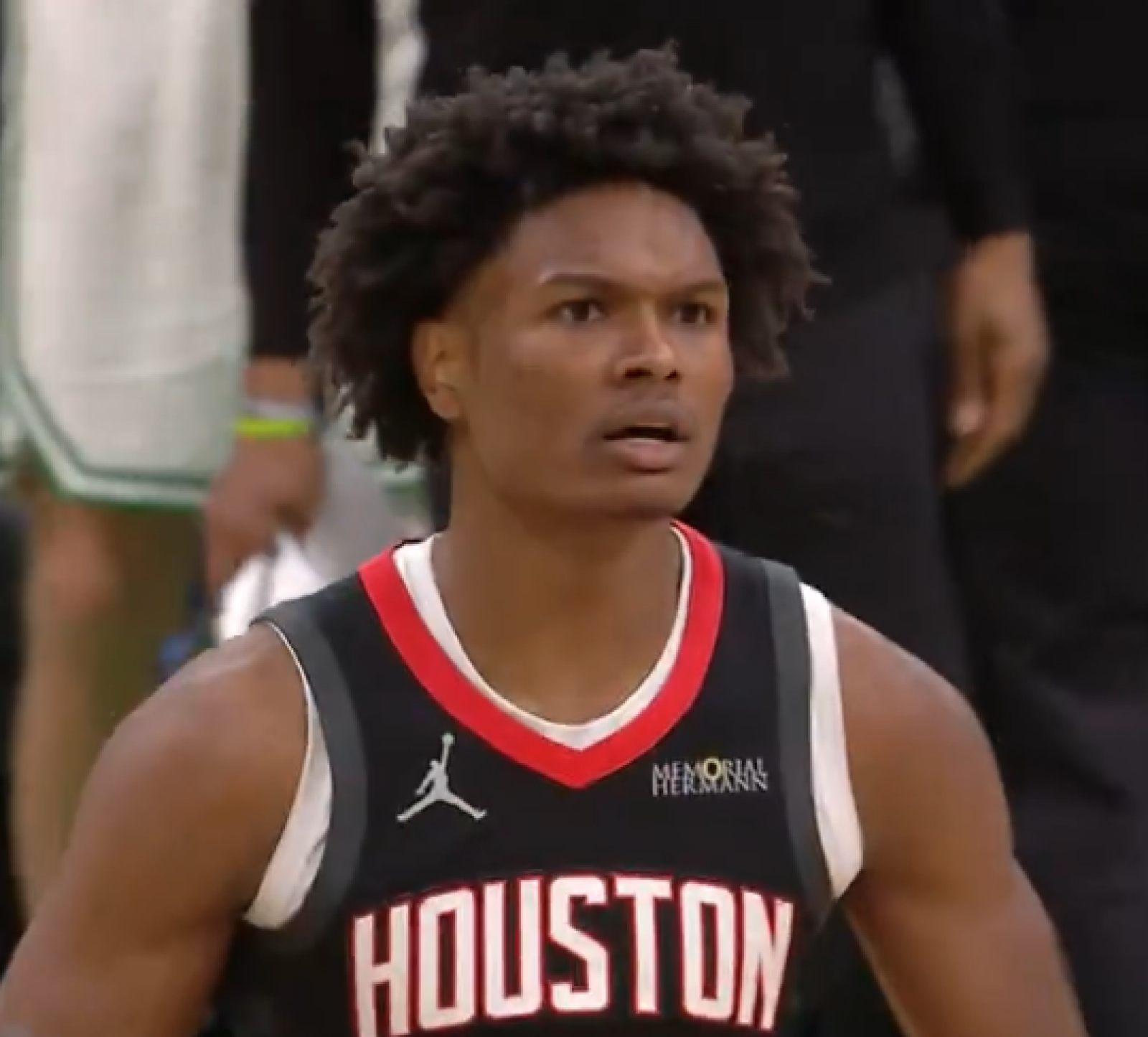 【影片】NBA / 投進職業生涯首顆致勝球 Amen Thompson：I Feel Like Kobe | 籃球筆記