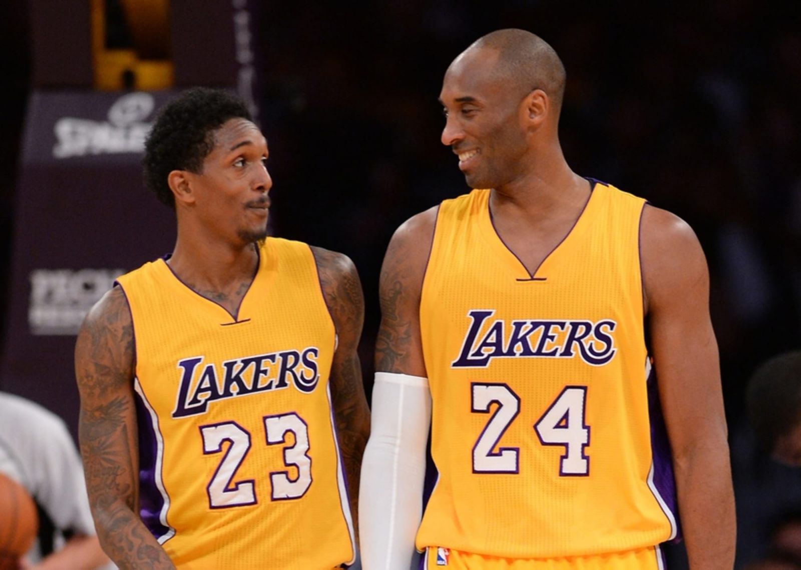 【影片】NBA/ Williams：有一次Kobe覺得隊友們太軟了，就沒收了所有人的Kobe球鞋 | 籃球筆記