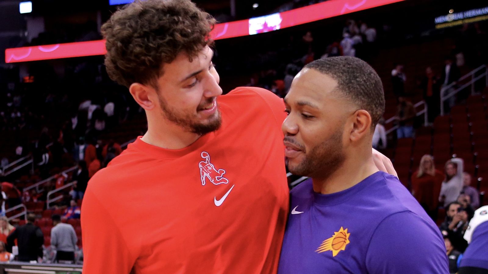 【影片】NBA / 效力7年首次回休士頓 Gordon：這是特別的7年時光 | 籃球筆記