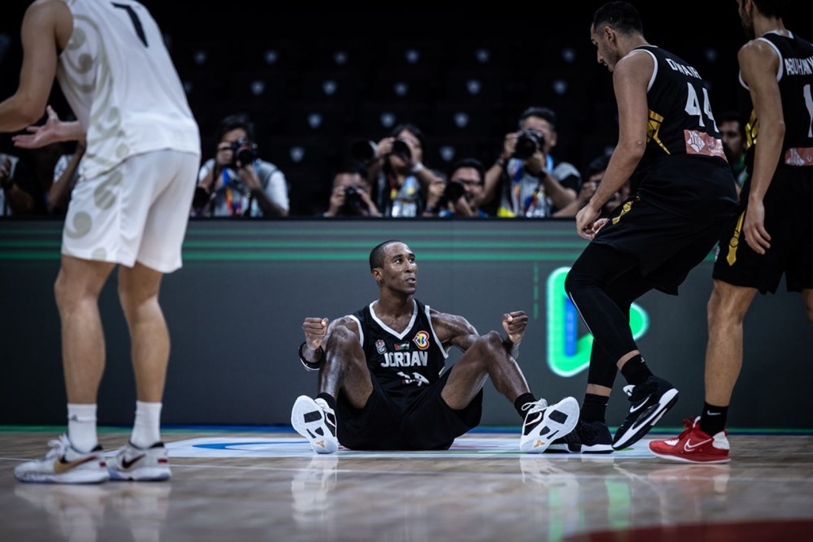 【影片】世界盃/ 轟下39分並率隊進延長 Rondae Hollis-Jefferson：Kobe與我同在 | 籃球筆記