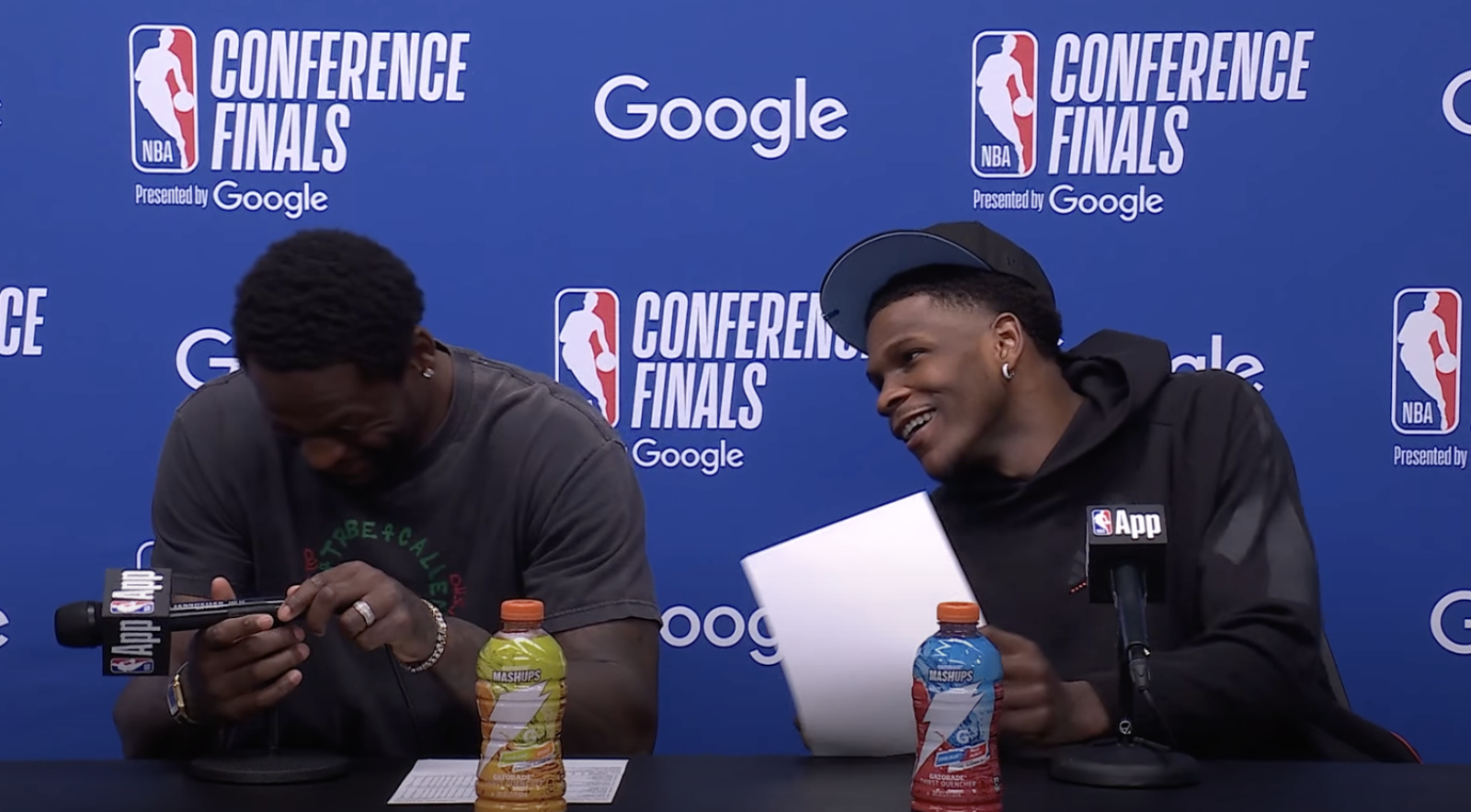 NBA / AE和Randle賽後看數據表後相視而笑 AE談下戰準備：我應該要出手更多 | 籃球筆記