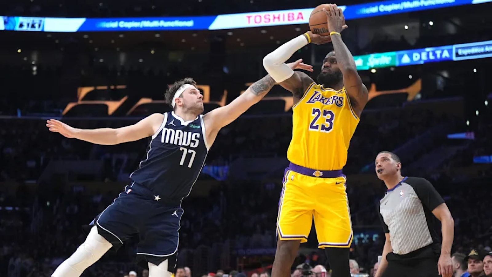 NBA / 交易進Doncic影響未來湖人生涯？名記曝LeBron至少在湖人打完本賽季 | 籃球筆記