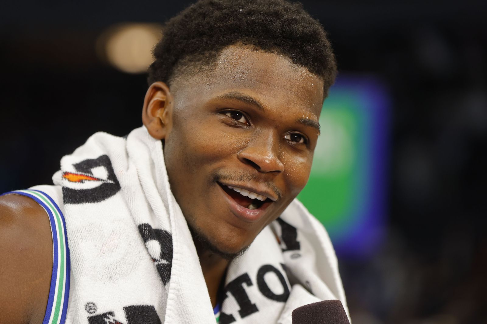 NBA/ 完全不知道LBJ投進的是兩分！Edwards：我已準備好要投進絕殺了 | 籃球筆記