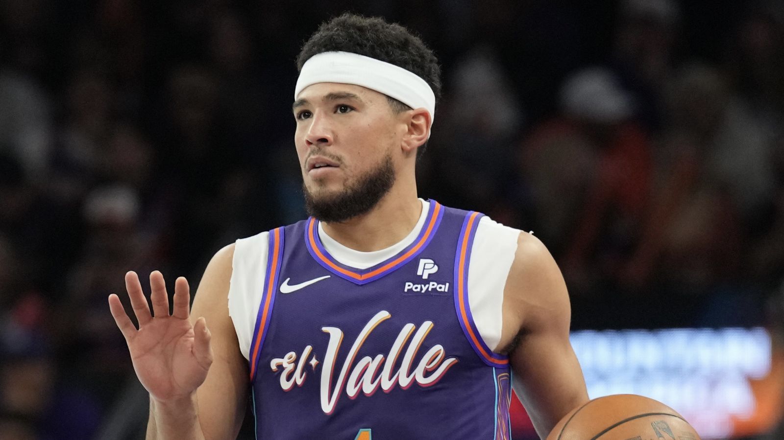 【影片】NBA / Booker談首次與Ayton對決：看到他打得格外認真 | 籃球筆記