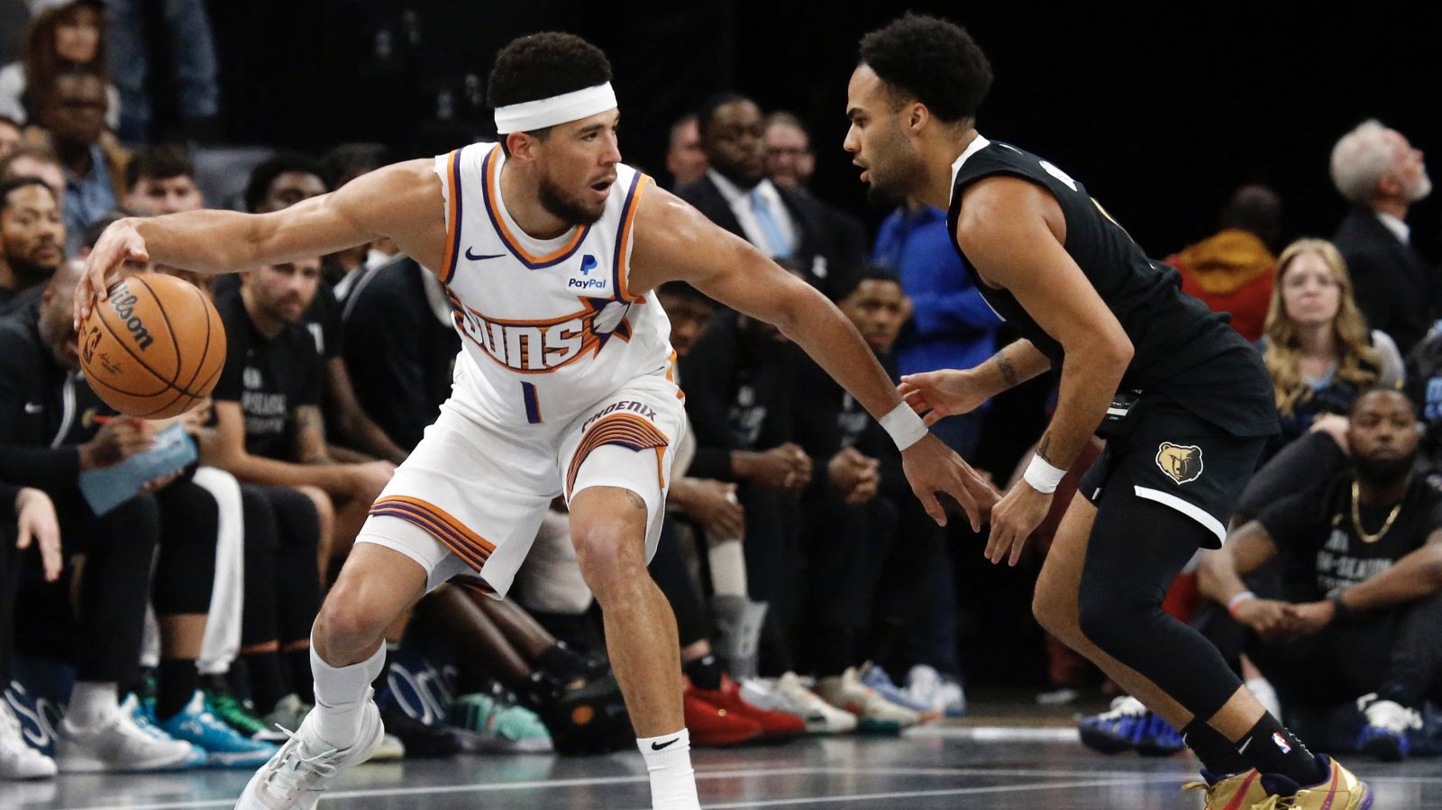 NBA / Booker談領先快20分仍在結束前出手三分：沒有對灰熊不敬，我們需要分數晉級 | 籃球筆記