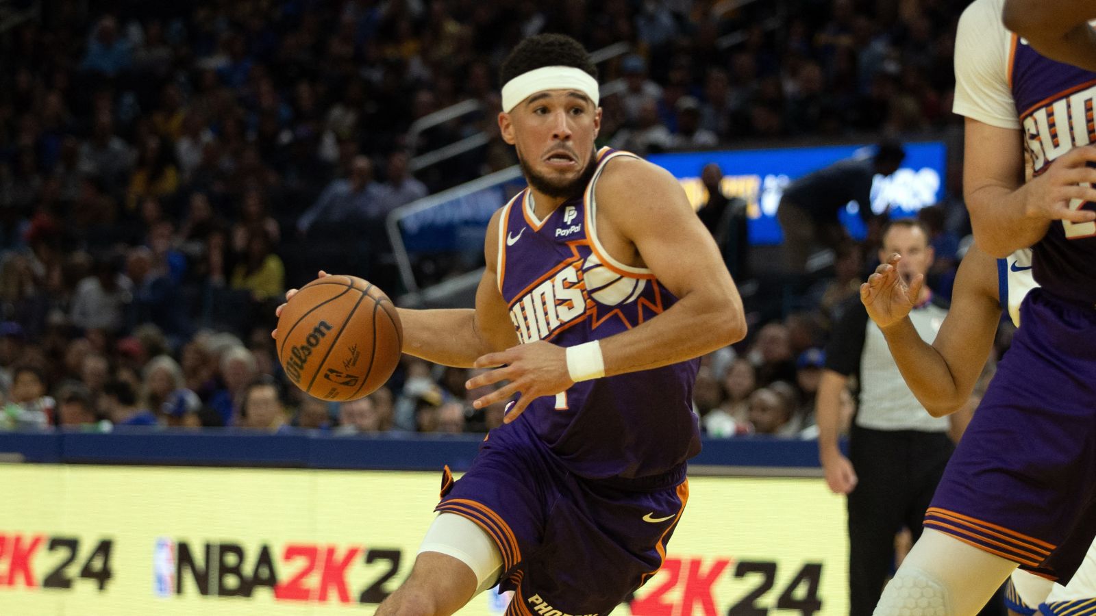 NBA / Devin Booker對上勇士時中足受傷 今天面對湖人不會上場 | 籃球筆記