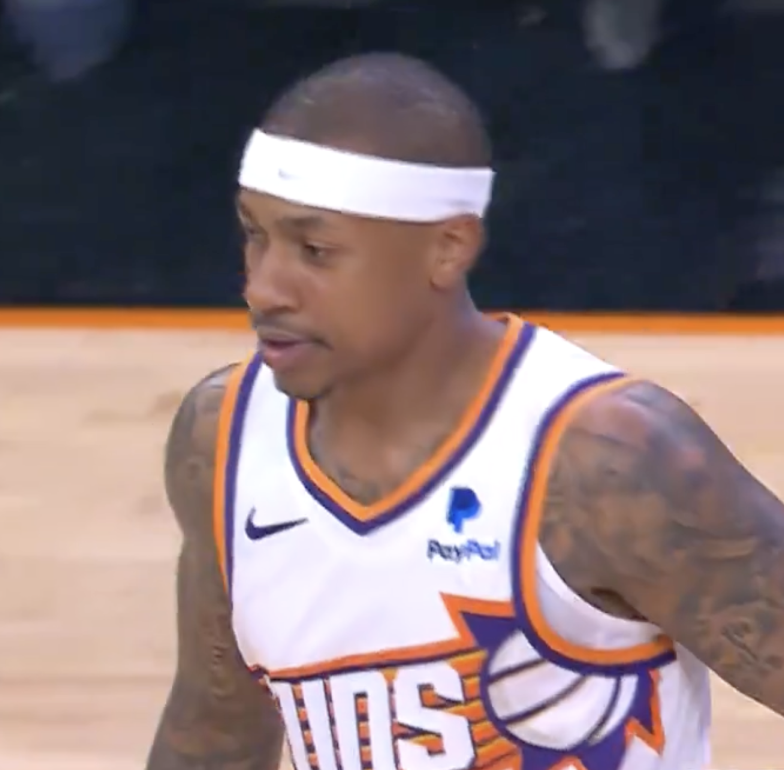 NBA / Isaiah Thomas兩年後首度回歸NBA 垃圾時間上場出手一次沒有命中 | 籃球筆記