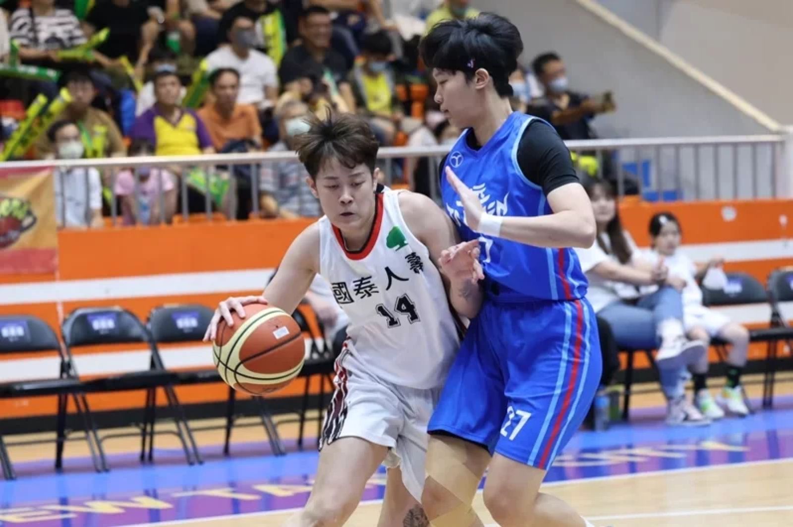 WSBL／陳薇安、黃鈴娟延長賽挺身 國泰14連霸到手 | 籃球筆記