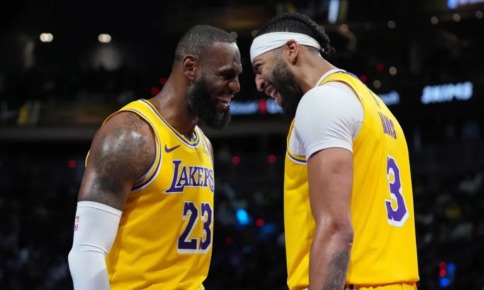 【影片】NBA/ 球隊群組誰負責？AD：我負責創群組，LeBron負責改名 | 籃球筆記