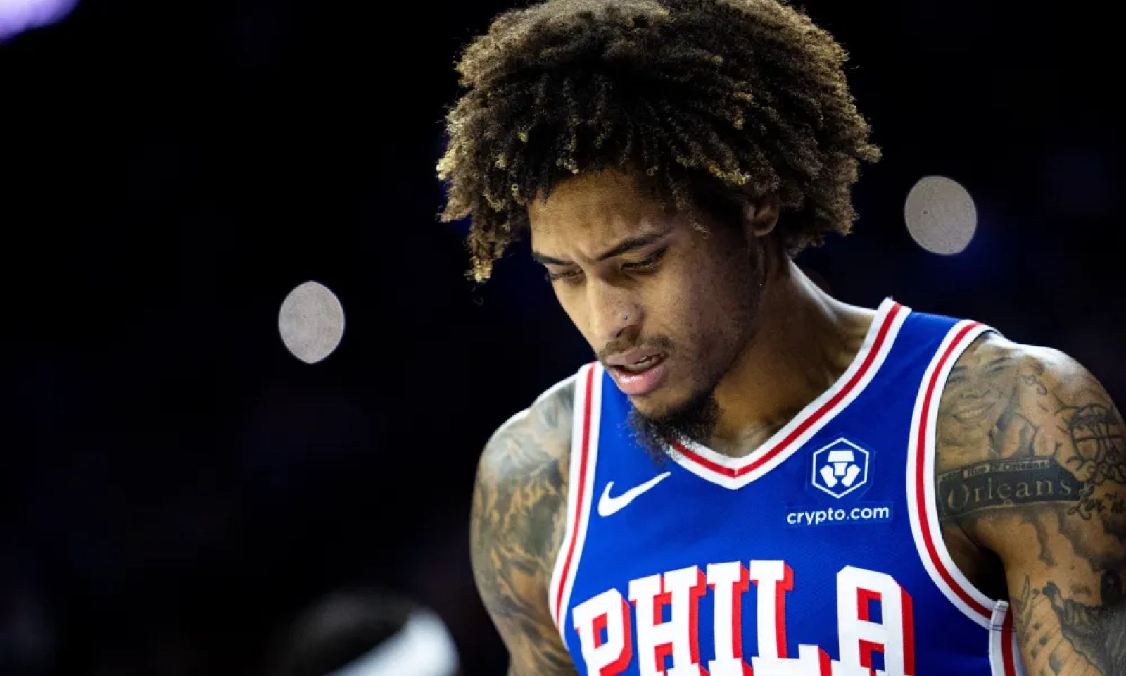 NBA/ 側翼戰力回歸！Kelly Oubre Jr.以2年1630萬美元合約續留七六人 | 籃球筆記