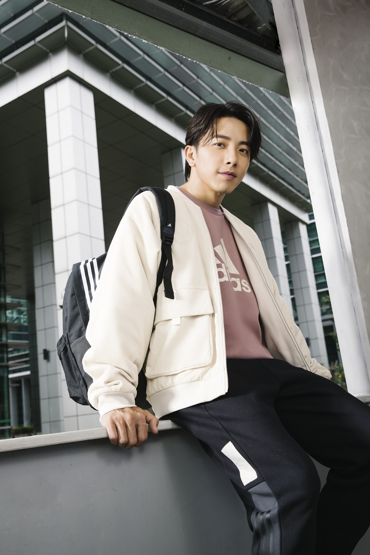 【品牌動態】adidas 全新秋冬系列 大推 SPIRITAIN 2000 GTX 跑鞋防水科技 | 文章 | 運動筆記