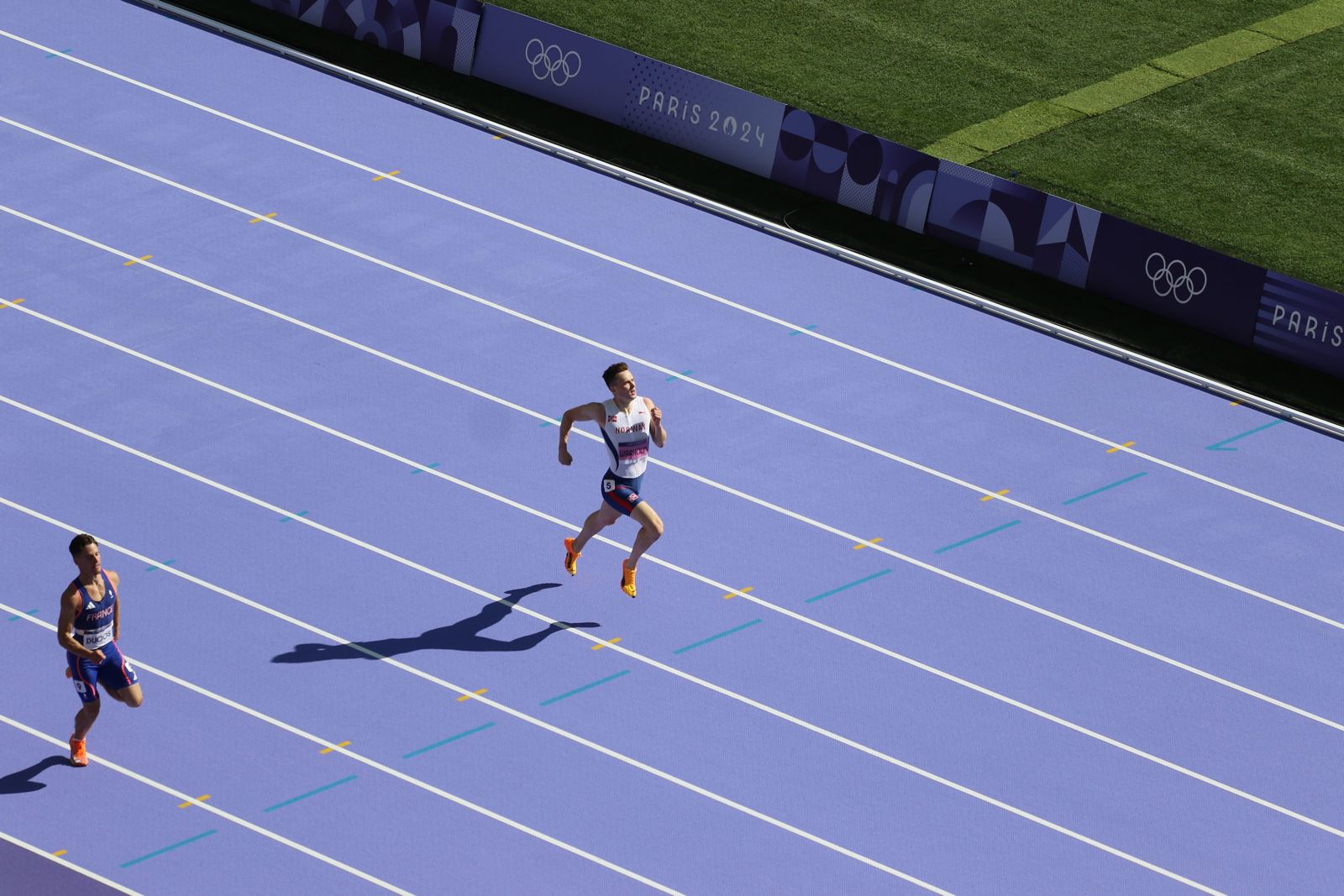 【話題】冰湖上奔馳！挪威跨欄王者 Karsten Warholm 再現瘋狂挑戰！ ｜ 運動筆記HK | hk.running.biji.co