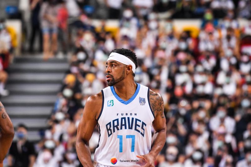 PLG / 總冠軍賽MVP Michael Singletary強勢回歸臺北富邦勇士 | 籃球筆記