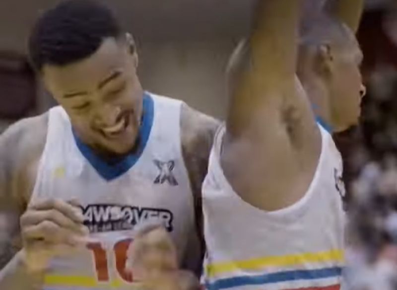 【影片】NBA/ 美技展現! Young、Murray、Collins上演完美配合 | 籃球筆記