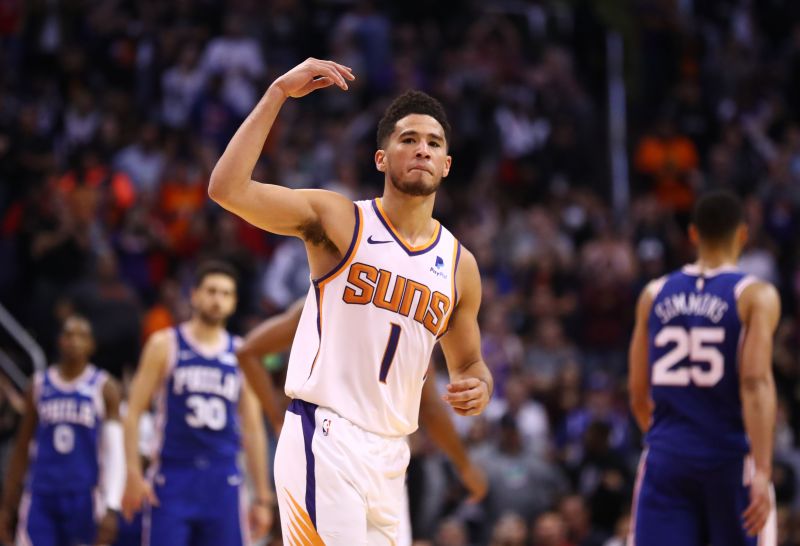 【新聞】NBA/ 無縫轉職遊戲直播主！Booker將直播所得全額加碼十萬捐出 | 籃球筆記