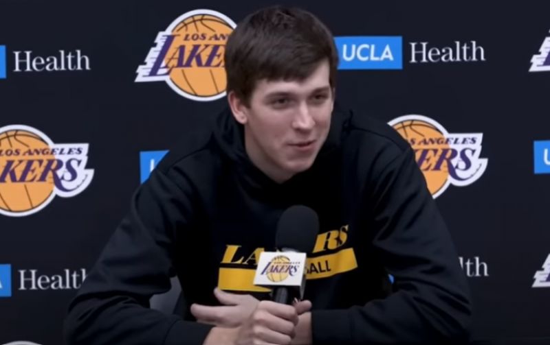 【影片】NBA/ 簽下大合約後最想做什麼？Reaves：成為高爾夫球場的會員 | 籃球筆記