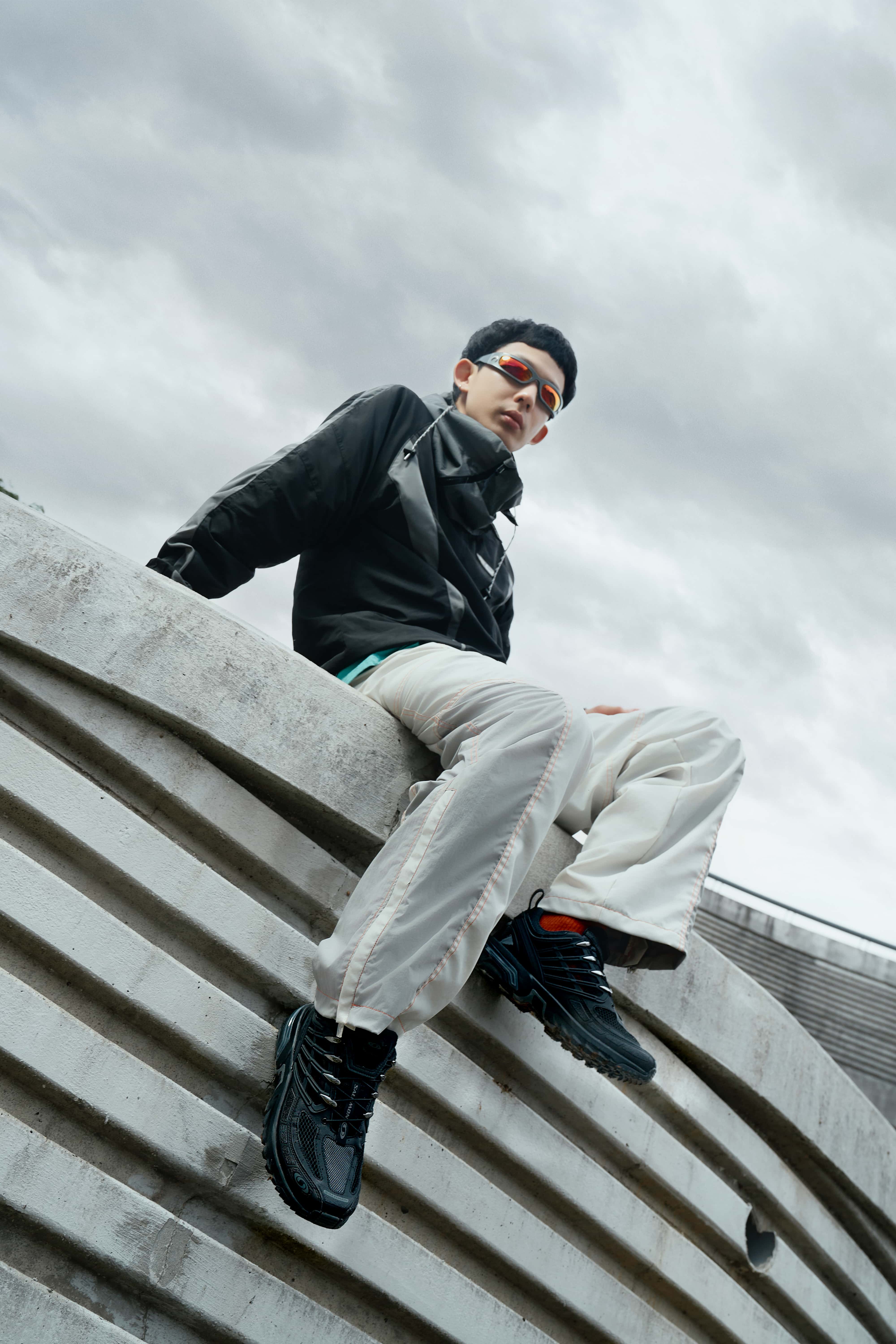 【品牌動態】千禧年工業美學回歸！ SALOMON ACS PRO 神級鞋款正式登台！ | 文章 | 運動筆記