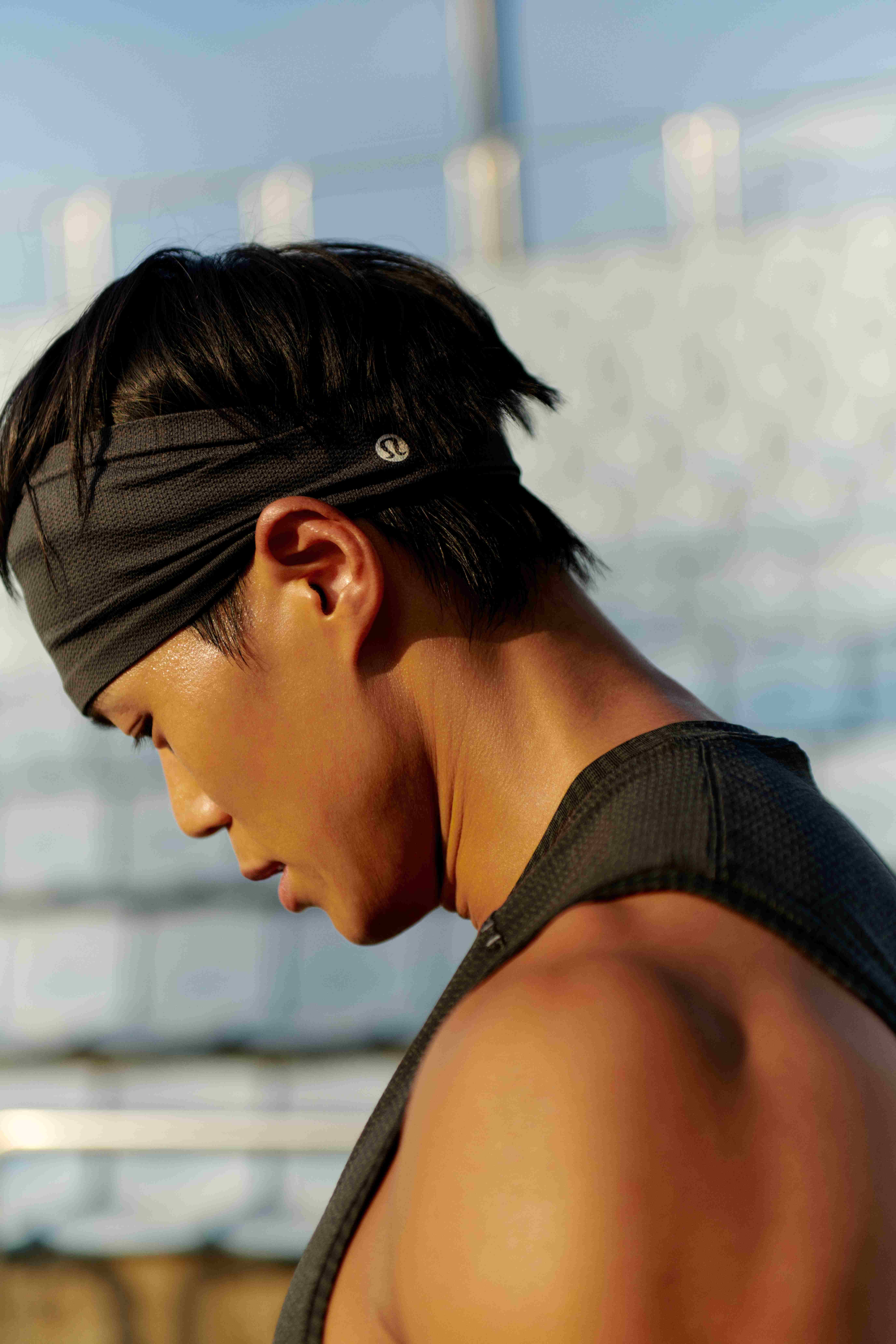 【品牌動態】《體能之巔：百人大挑戰賽2》 冠軍Amotti阿莫帝 率先演繹lululemon短褲 | 文章 | 運動筆記